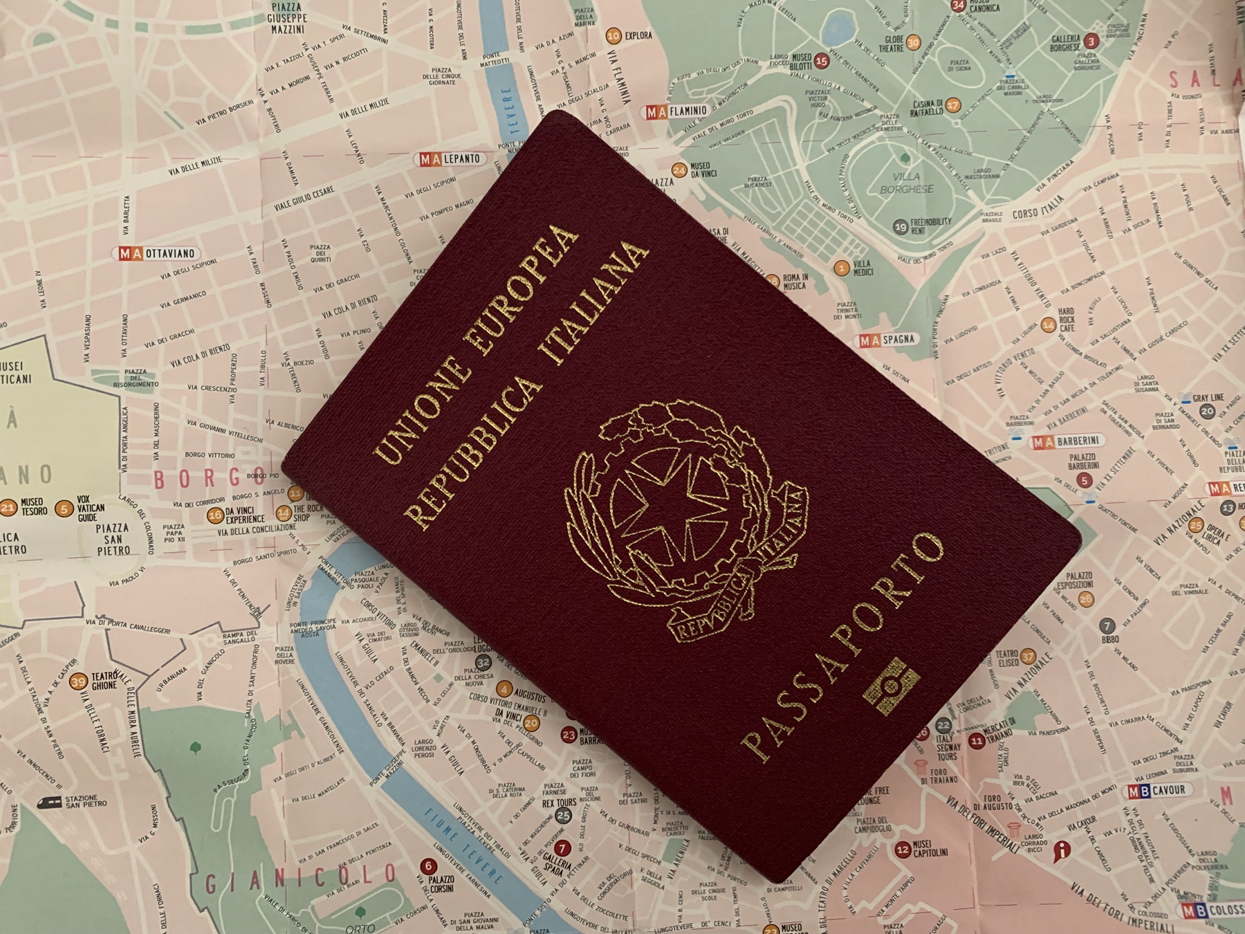 El pasaporte italiano entre los más poderosos del mundo - La Sfogliatella